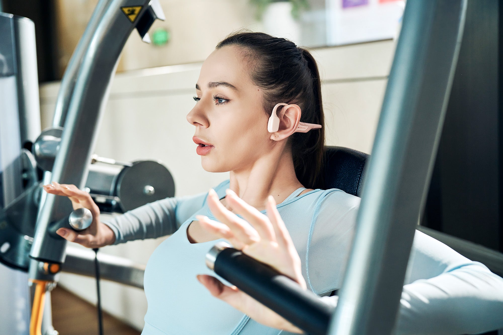 Best Bone Conduction Headphones 2024 8 Features To Look For